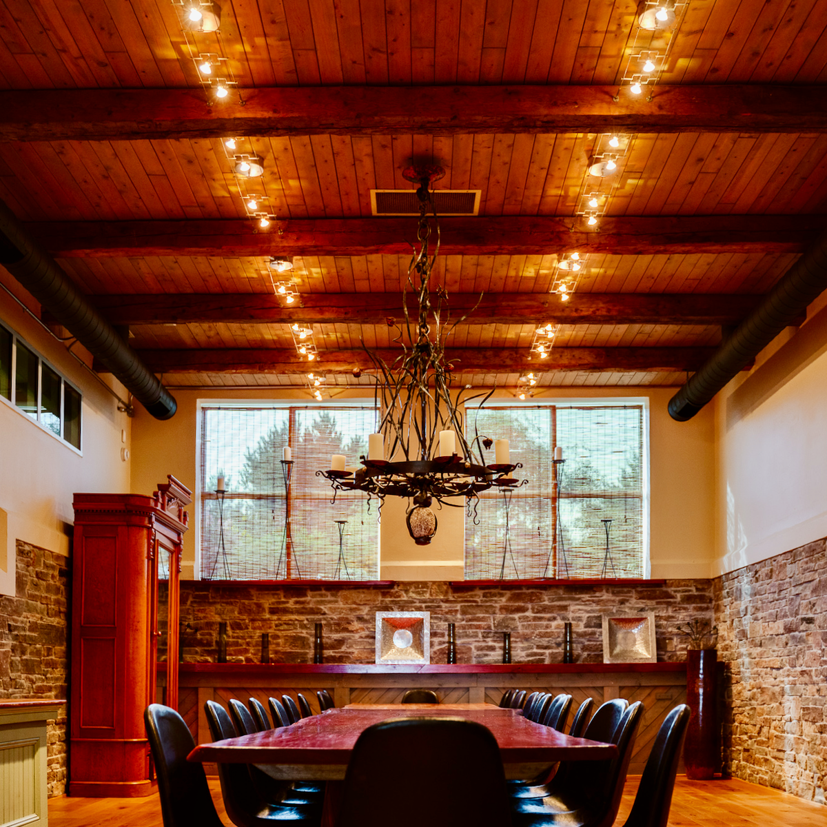 Vineyard Hours & Info - Luckett Vineyards